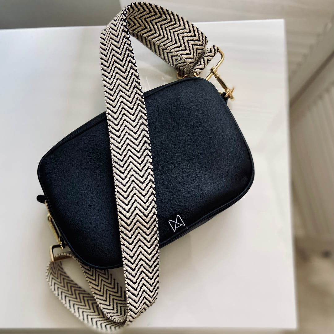 BASE BAGS – MANUALBAGS